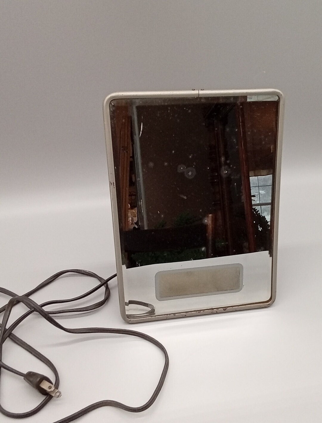 Rare Vintage 1940's Metal Shaving-grooming-makeup Lighted Vanity Mirror ...