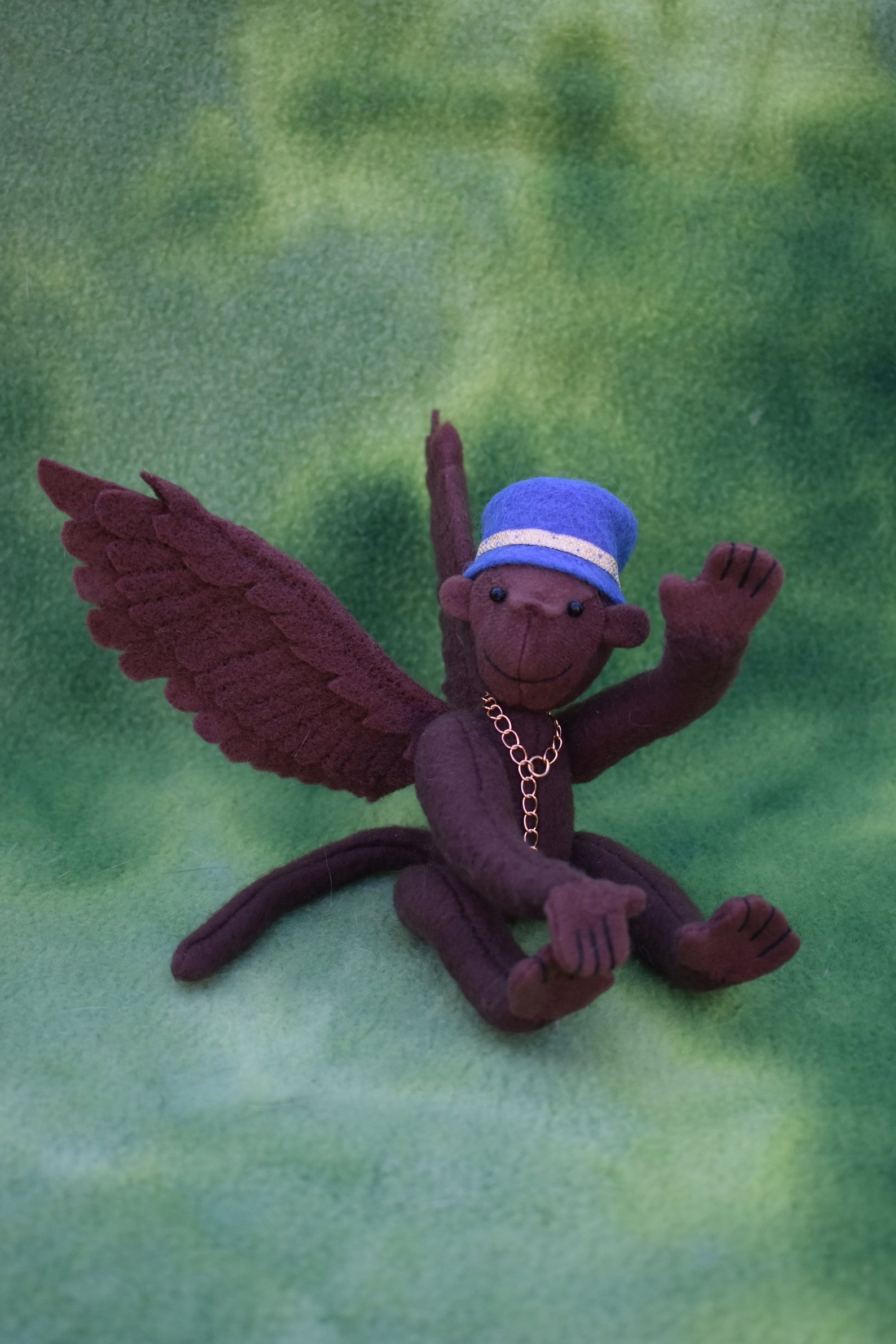 Flying Monkey, Soft Sculpture Winged Monkey, Wizard of Oz, Fantasy ...