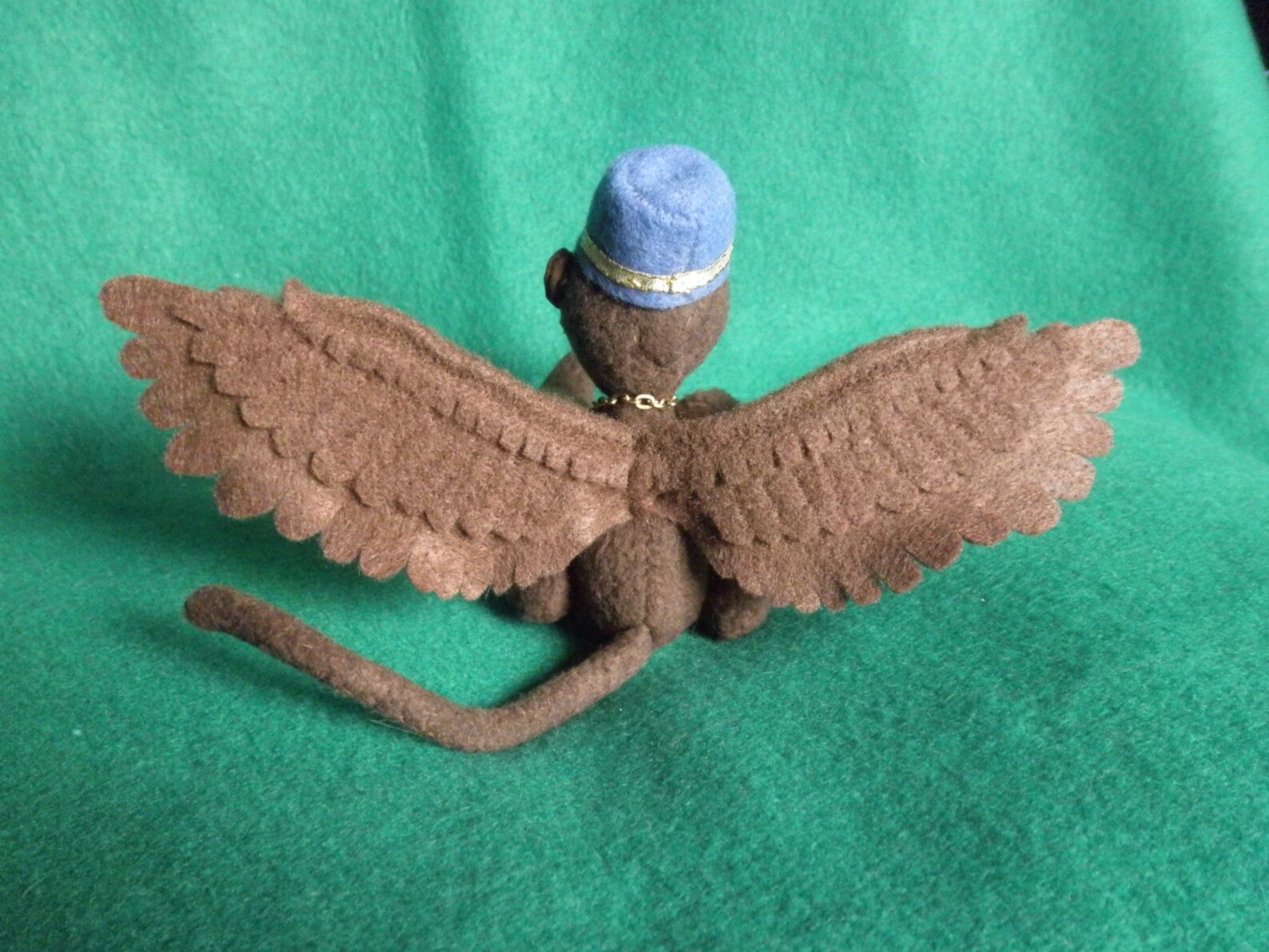 Flying Monkey, Soft Sculpture Winged Monkey, Wizard of Oz, Fantasy ...