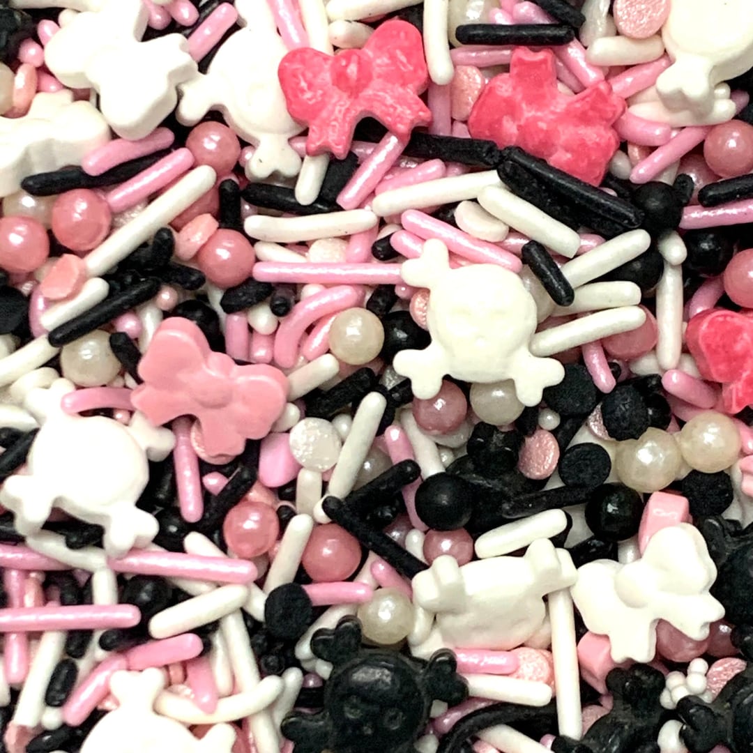 Skulls & Bows ~ Bad to the Bone ~ Halloween Sprinkles ~ Cupcake ...