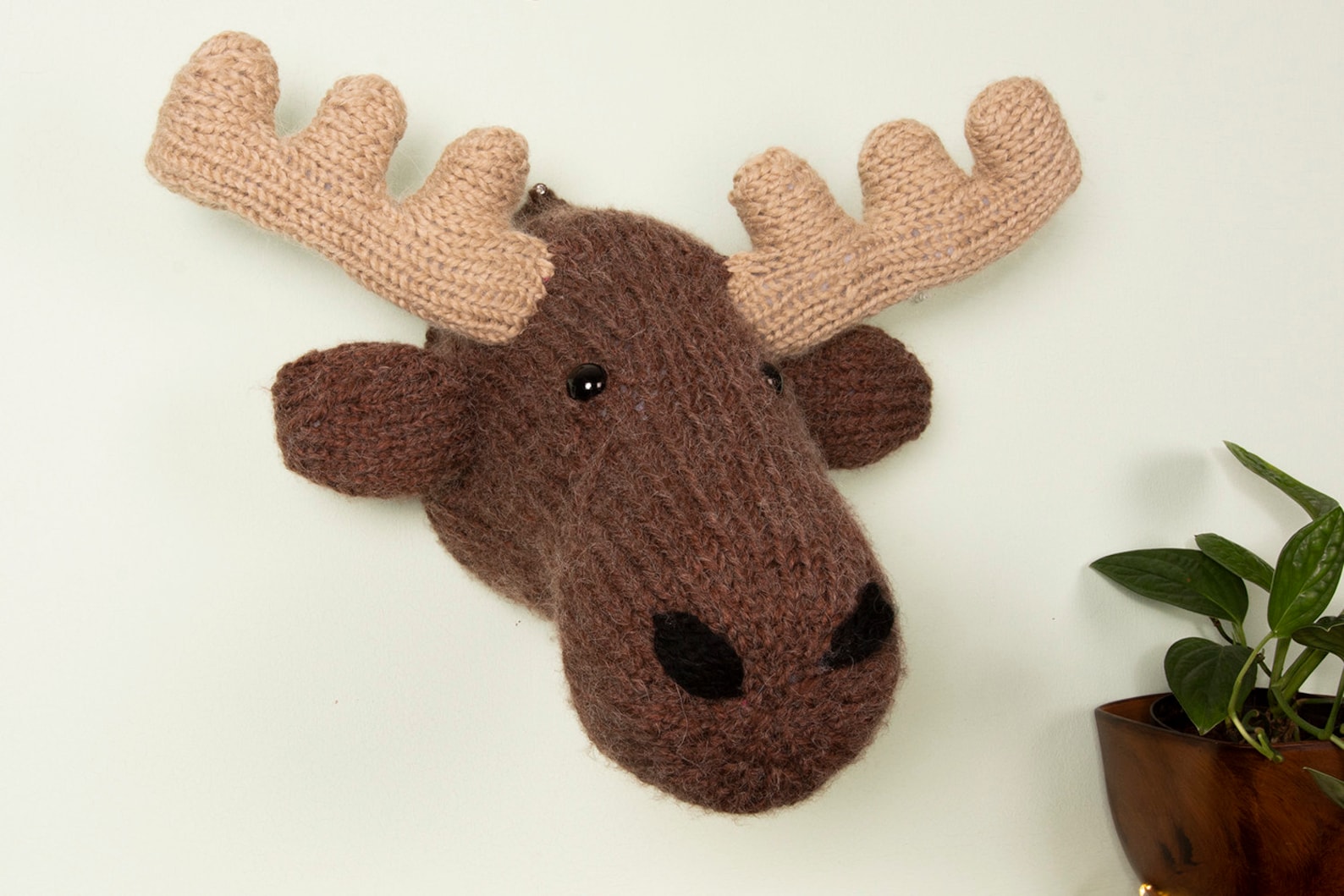 Giant Moose Head Knitting Kit - Etsy