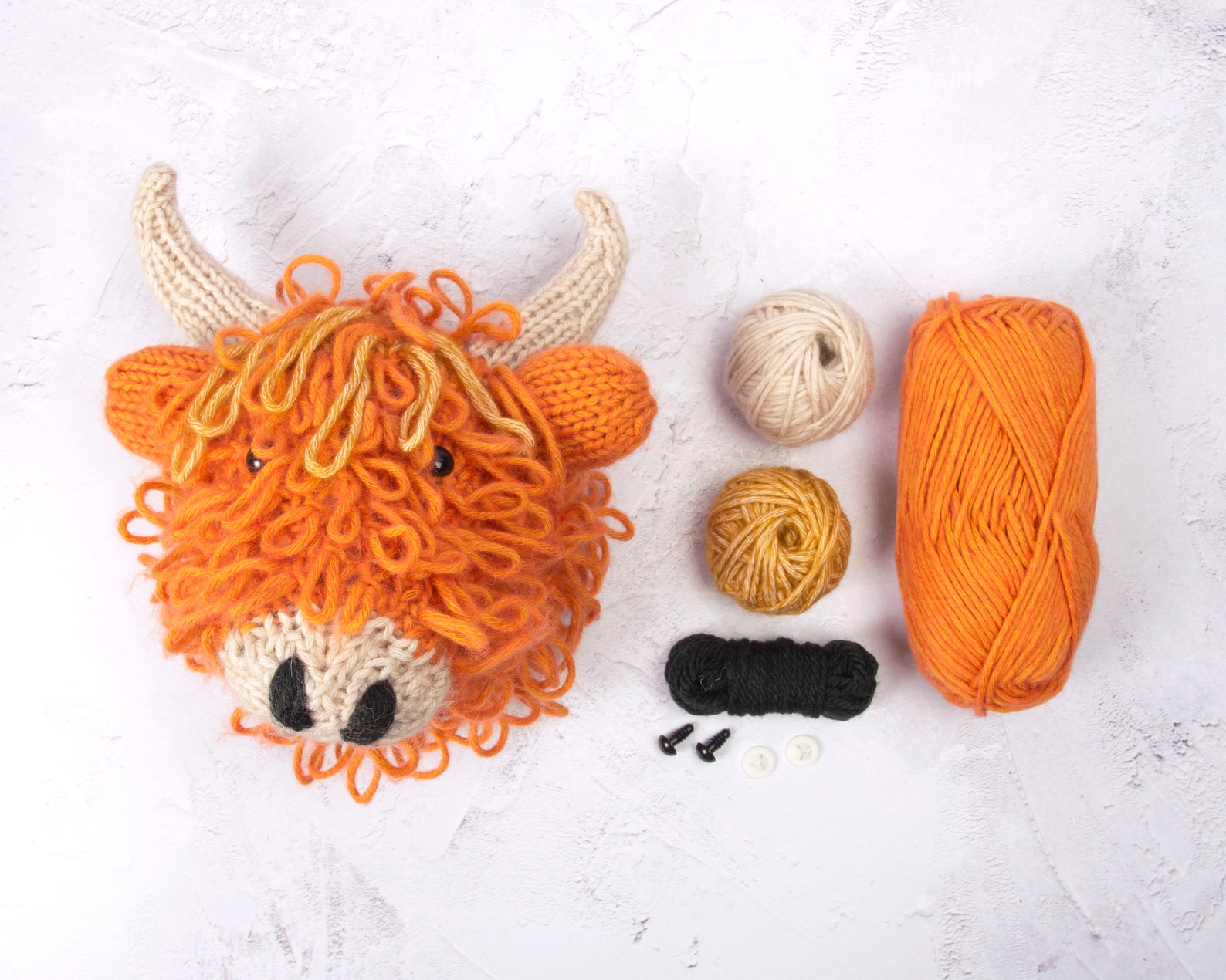 Mini Highland Cow Head Knitting Kit | Etsy