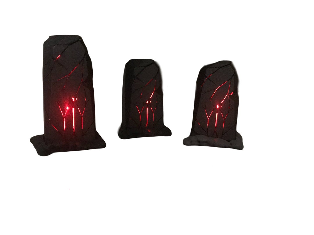 Glowing Glyphs Omen Runestone - "leylines" - Tabletop Gaming. Lighted ...