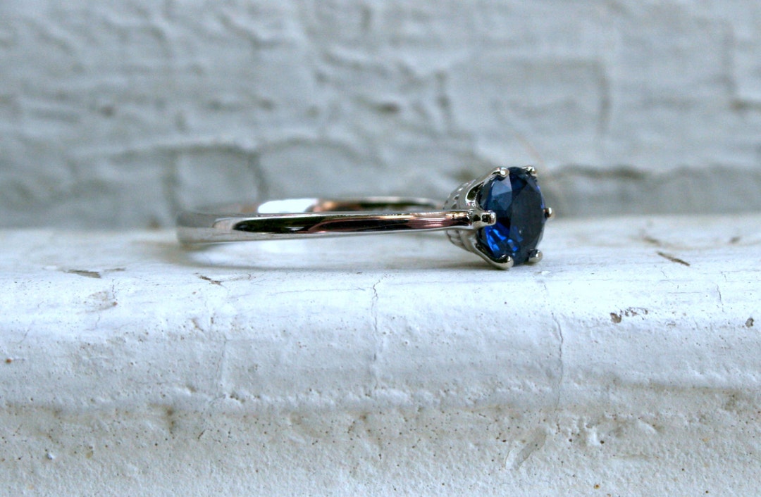 Sapphire Solitaire in 14K White Gold. - Etsy