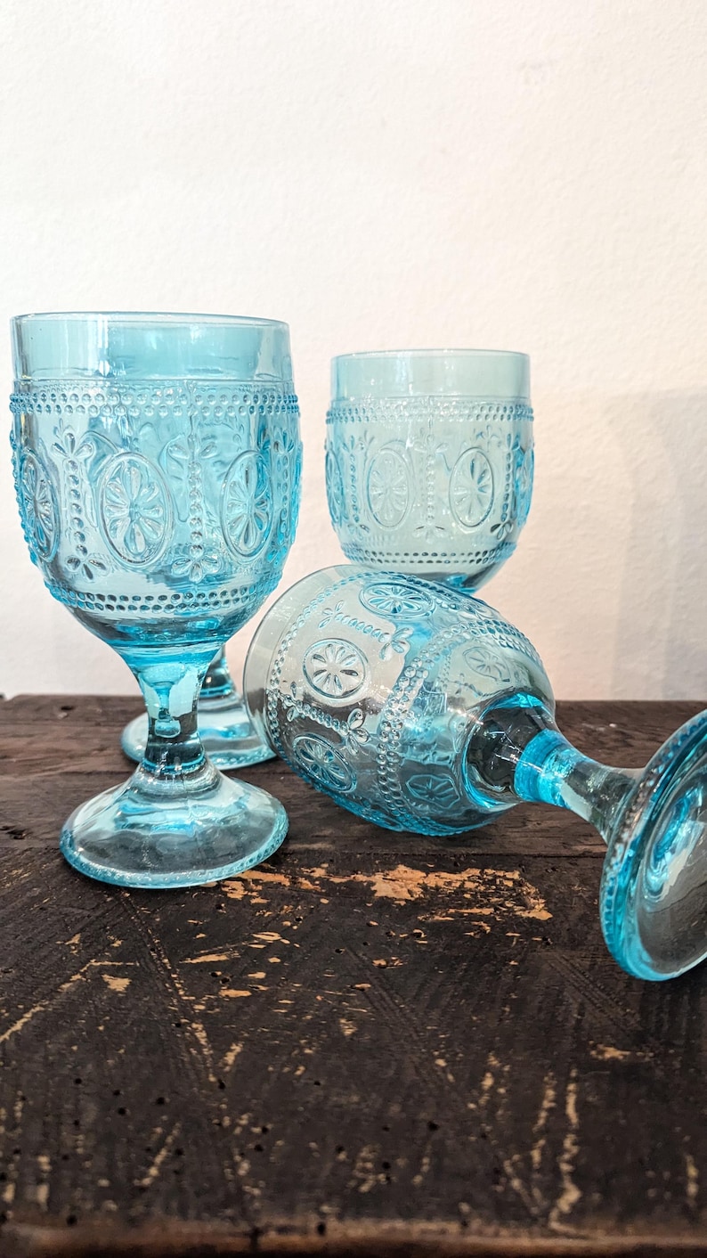 Set of 4 (multiple Available) Vintage Style Teal Aqua Glass Drink ...
