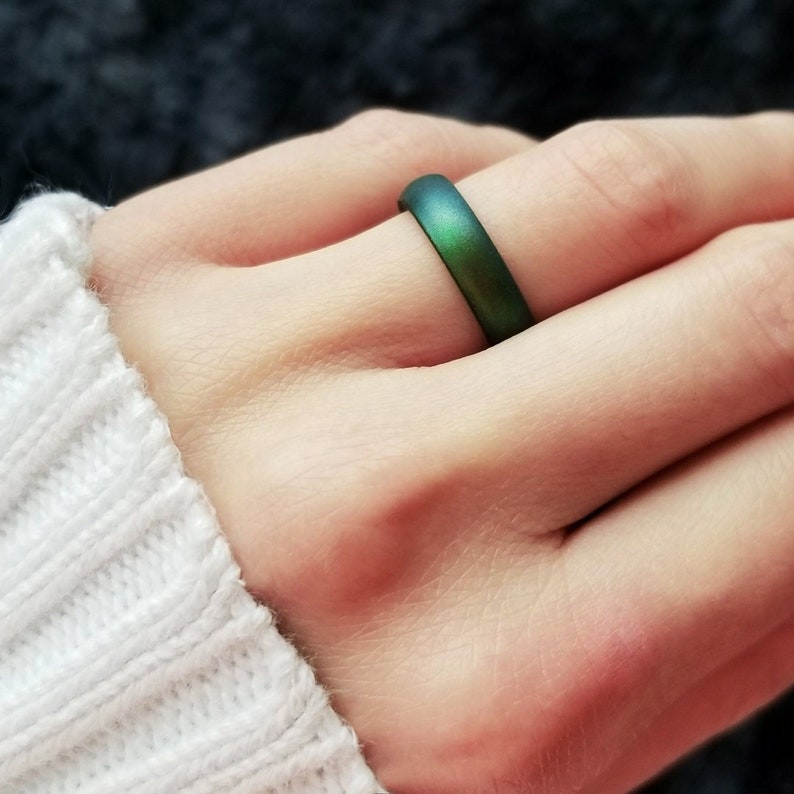 Knot Theory Enchanted Forest Silicone Ring for Couples - Etsy