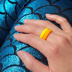 Neon Bright Orange Silicone Ring for Women, Breathable Rubber Band ...