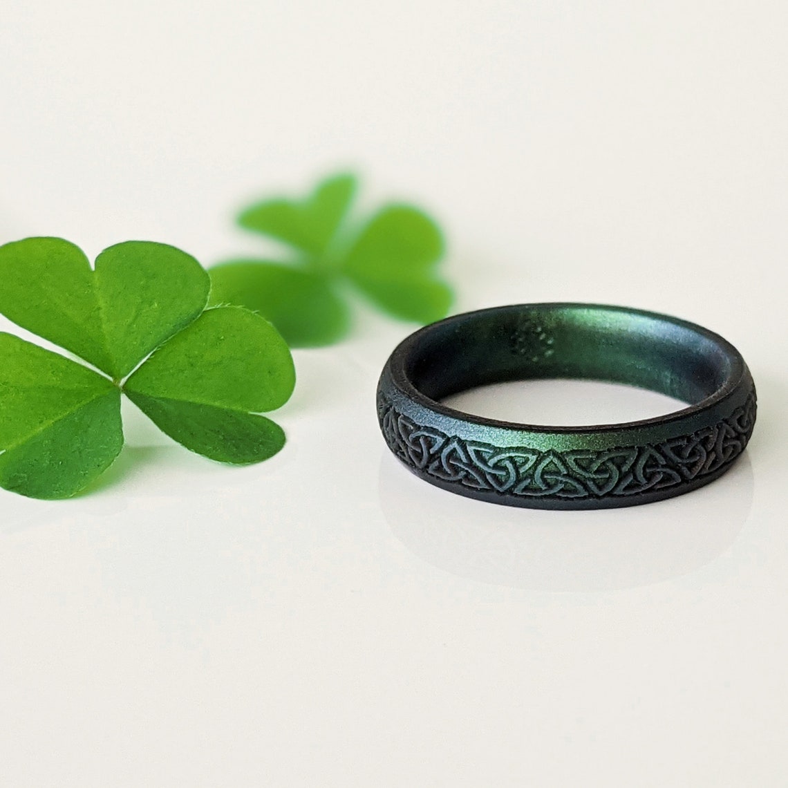 Lucky Clover Silicone Ring for Women and Men, Engraved Celtic Irish ...