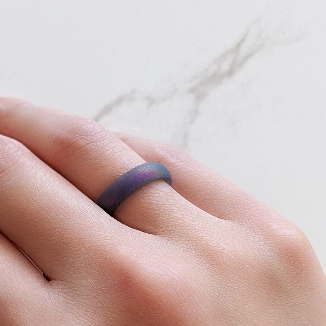Star Frost Purple Silicone Ring for Women, Galaxy Ring, Breathable ...