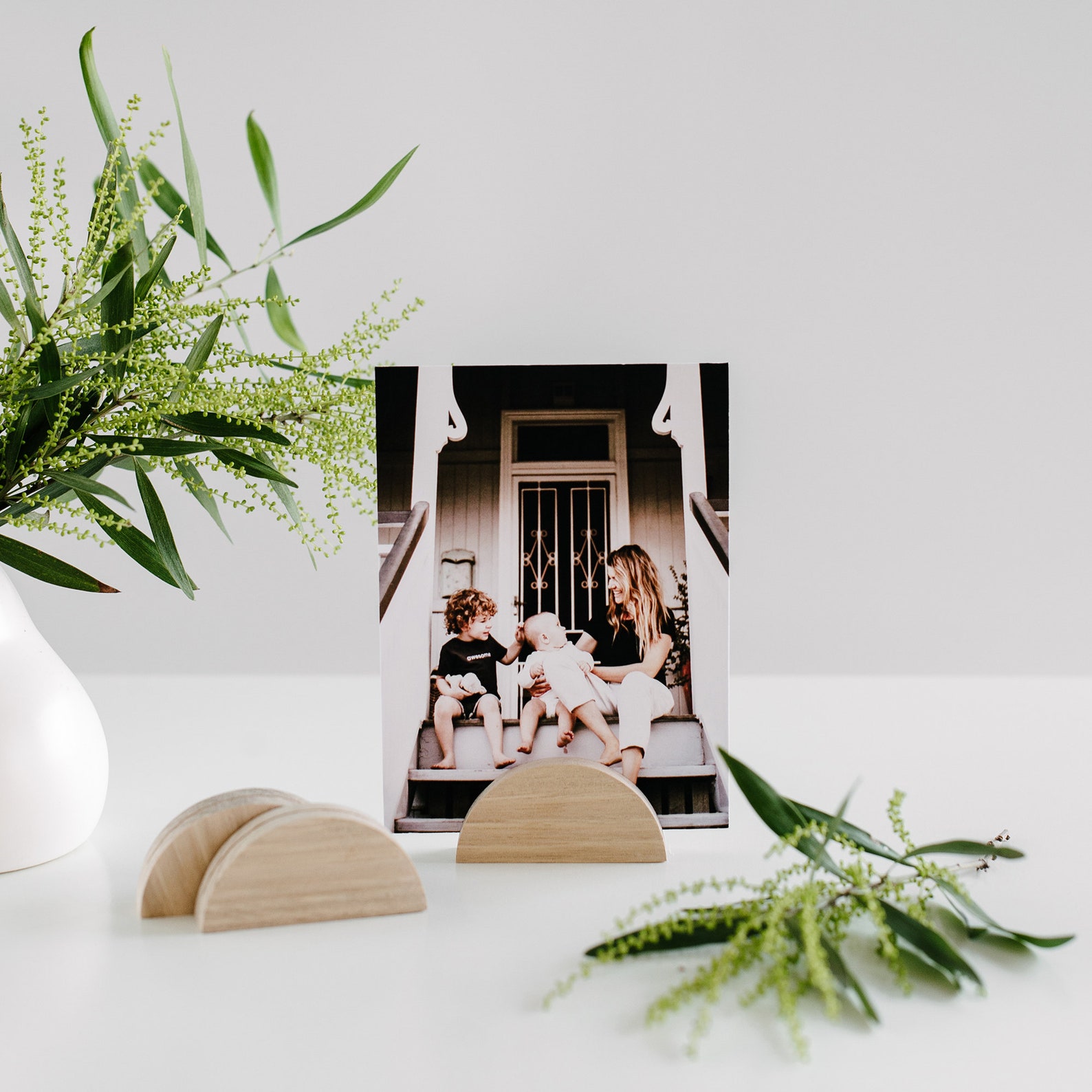 Small ARCH Timber Photo Stand Photo Holder Photo Display | Etsy