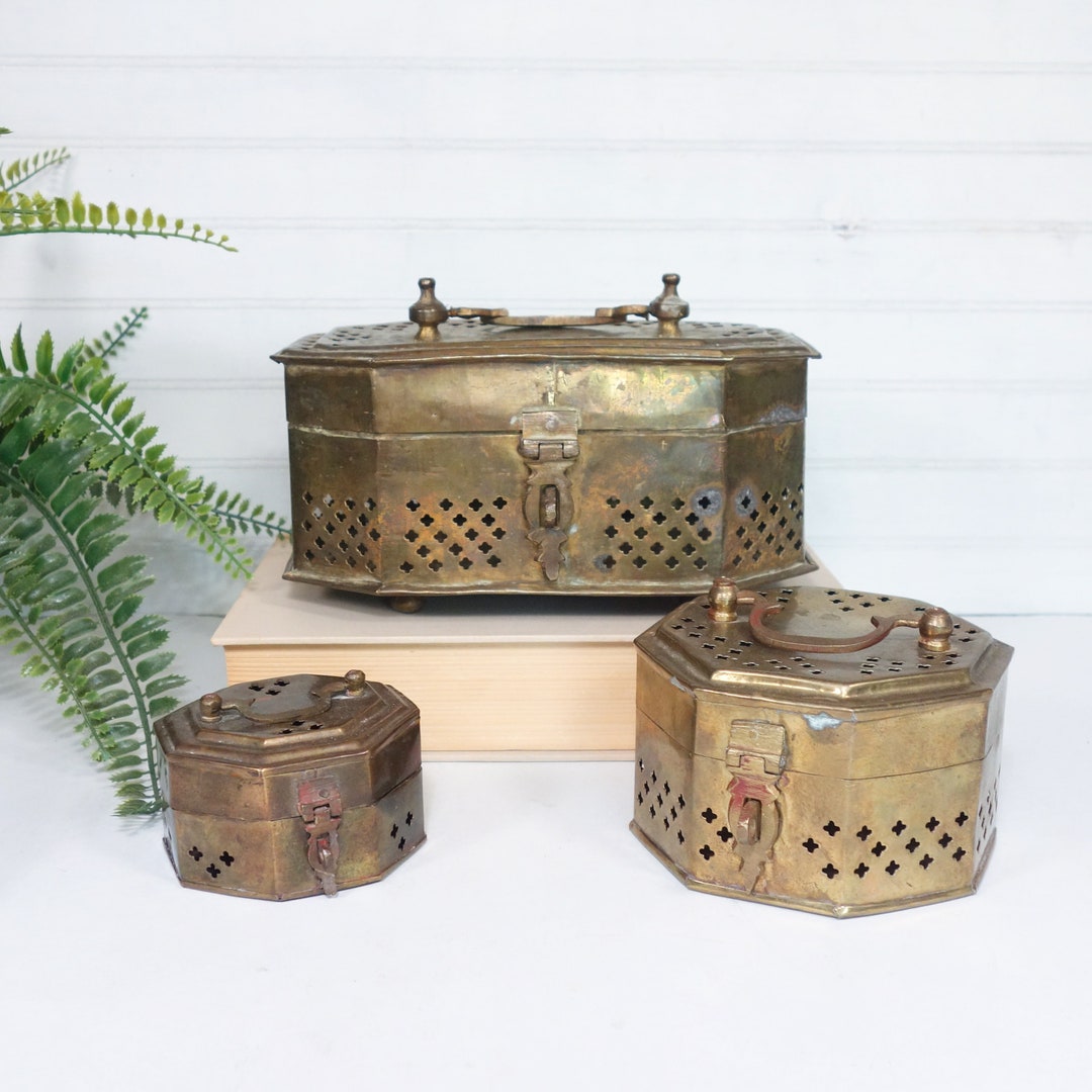 Your Choice Brass Cricket Box, Vintage Pierced Brass Trinket Storage ...