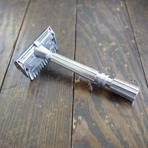 Vintage Single Edge Safety Razor, Gem Micromatic Open Comb TTO, OCMM ...
