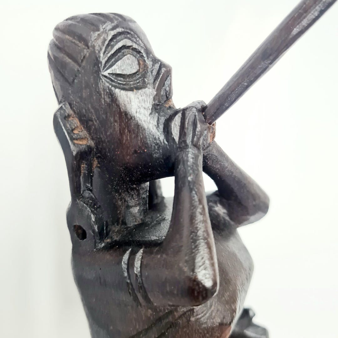 Vintage Borneo Iban Belian Wood Statue: Hand Carved Blowgun Hunter (20 ...
