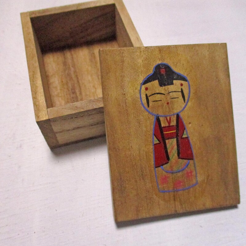 Japanese Kokeshi Box - Etsy