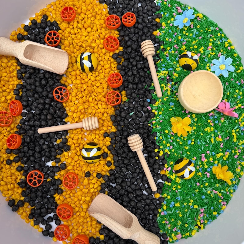 Bee Tuff Tray - Etsy UK