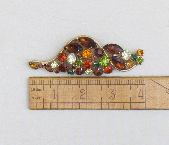 Vintage large multi-colored rhinestone brooch - Gem