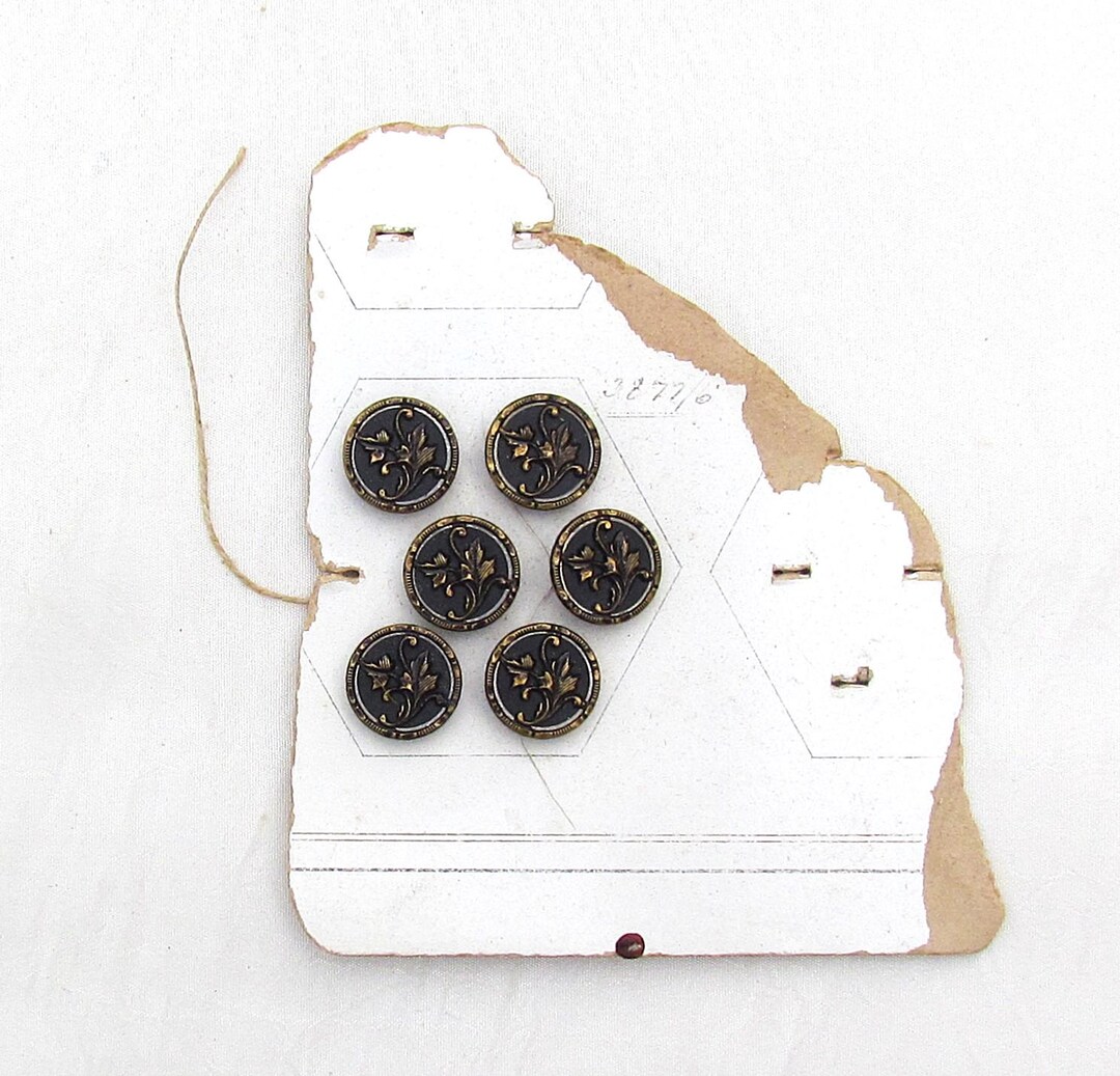 Set of 6 Victorian Metal Buttons on Original Card, Antique Buttons - Etsy