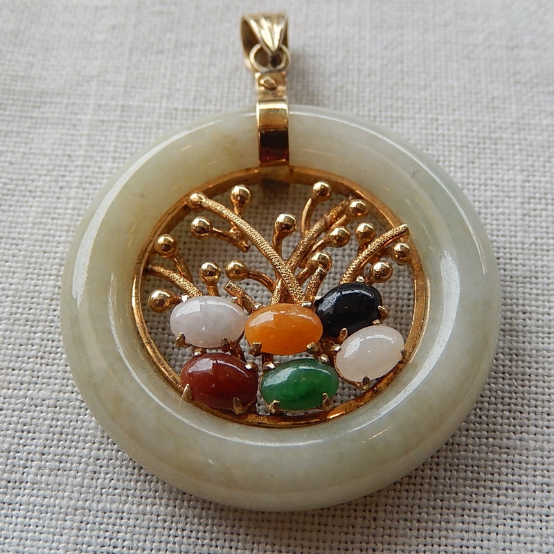 Jade Circle Pendant - Etsy