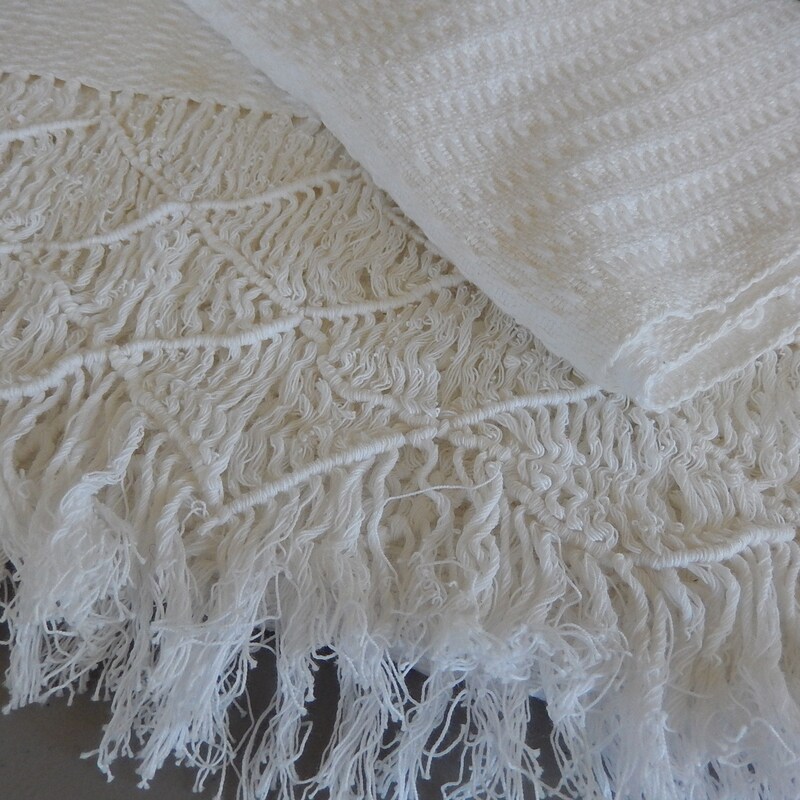 White Table Runner Fringe - Etsy