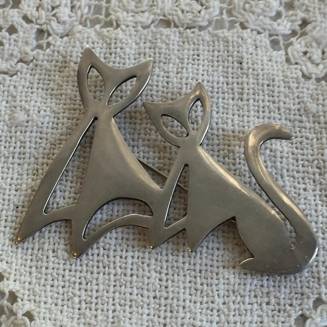 Vintage Sterling Stylized Cats Pin. Two Cats With Oval Cats Eyes Cut ...