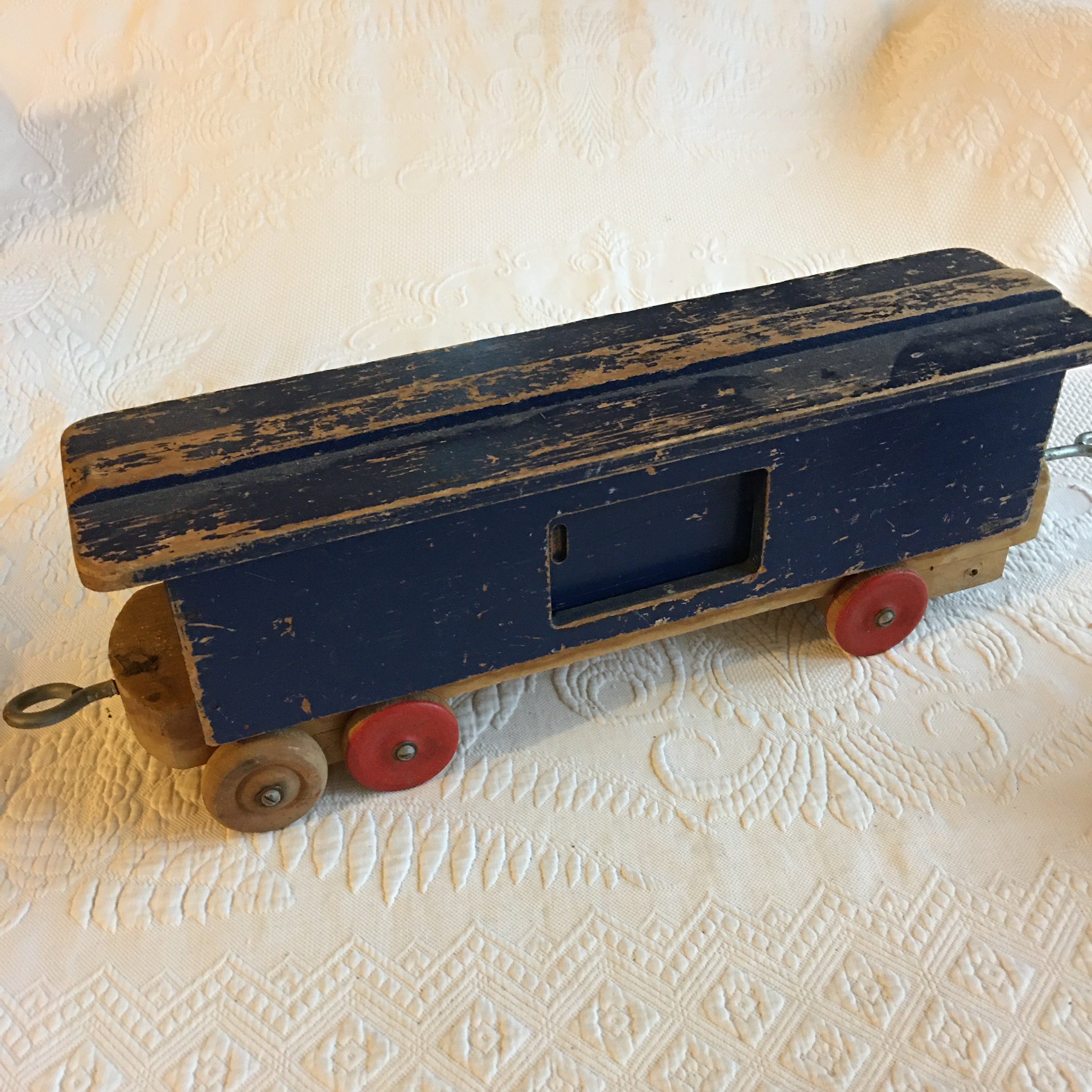Vintage 4 Car Wood Train. Large Cars, A Red and Natural Wood Engine, A ...
