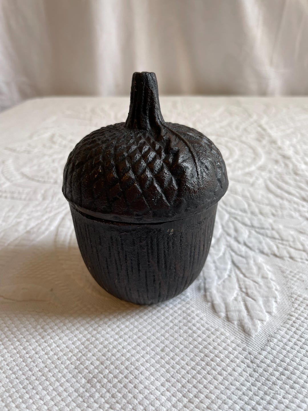 Vintage Cast Iron Acorn Pot With Lid. the Cap is the Lid With the Stem ...