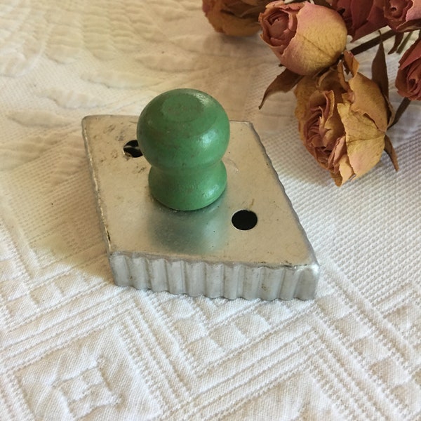 Scallop Edge Cutter - Etsy