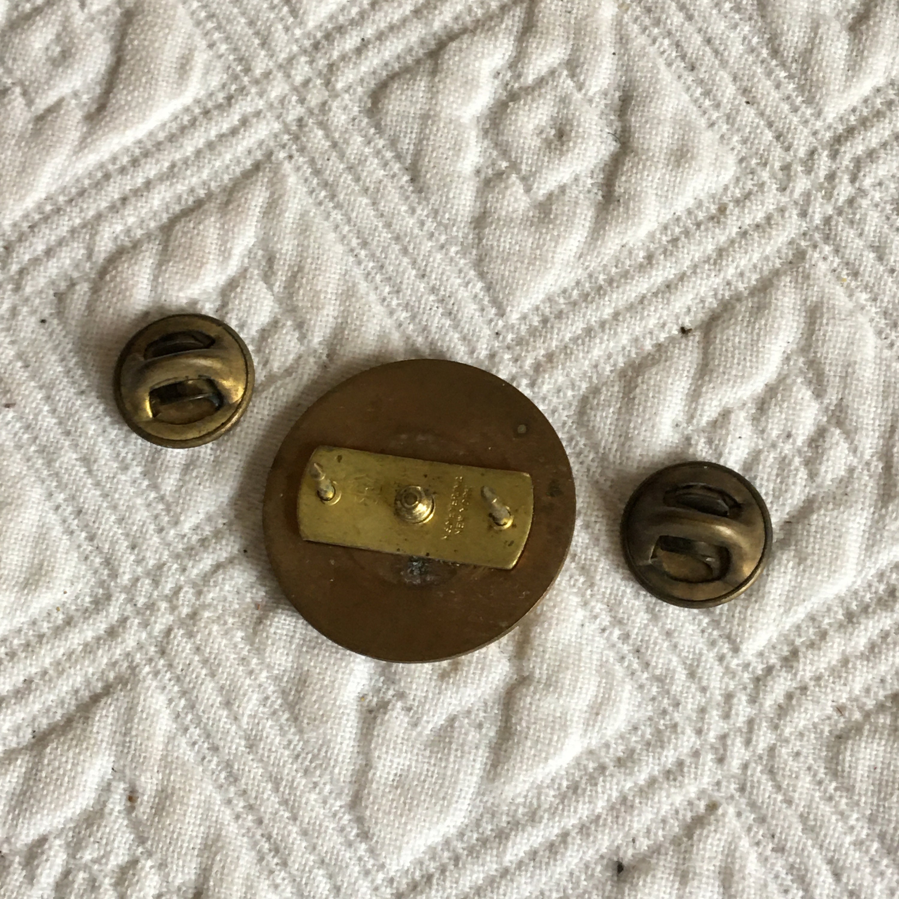 Memorabilia Vintage US FN LAR Pin Badge Button Collectibles Art ...