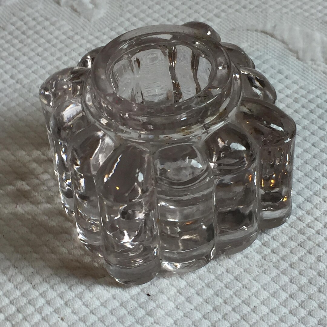 Vintage Clear Crystal Fluted Ink Well. Clear Glass Inkwell Squares of ...