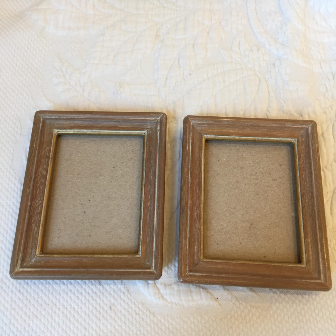 Blonde Wood Frame With Gold Inside Edge on Rectangle Wood Frame. No ...