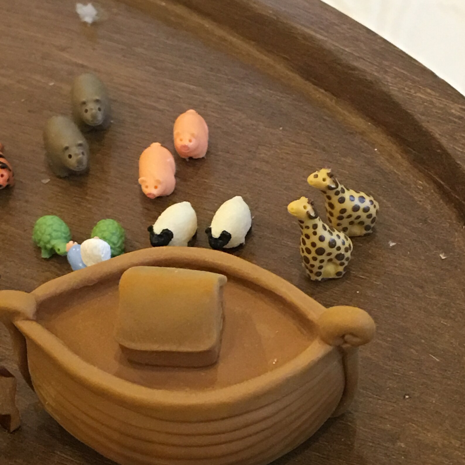 Vintage Miniature Clay Noah's Ark Noah and 8 Pair of Hand - Etsy
