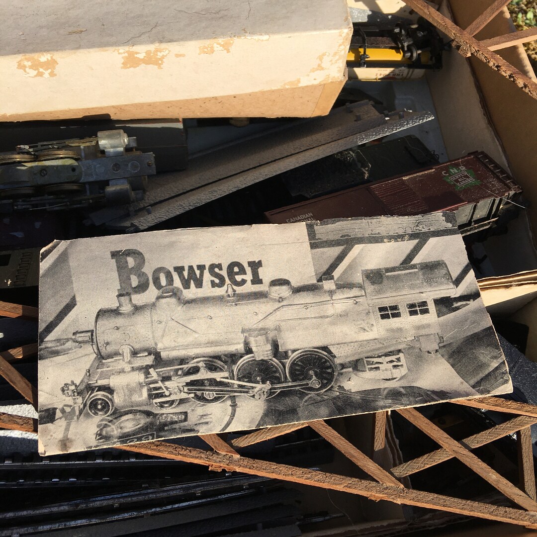 Vintage Bowser Toy Train Set. Box of Parts, Wooden Bridge, TRB 794 ...