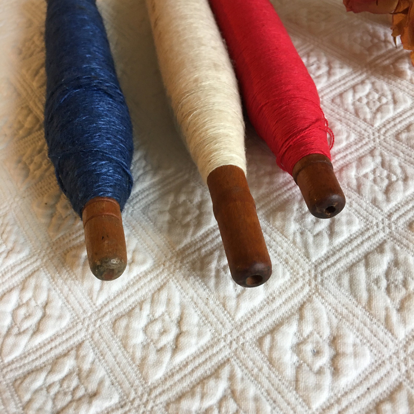 Vintage Antique Thread Spool Spindles in Red White and Blue. - Etsy