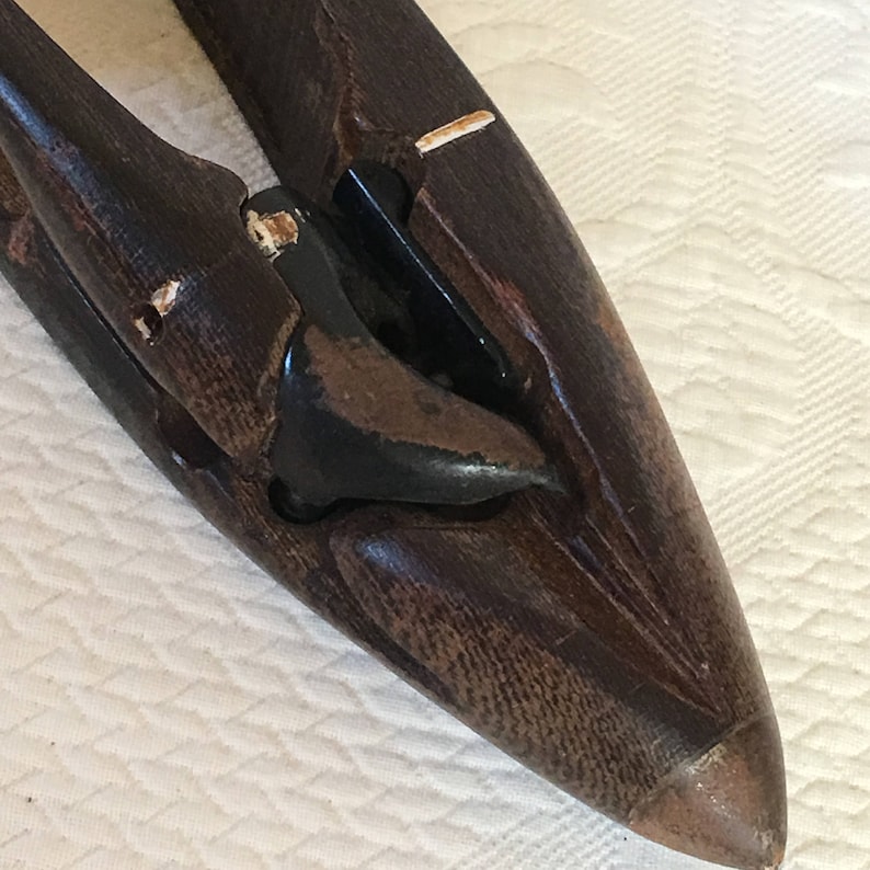 Vintage Weaving Shuttle. Shuttle Used to Add Warp Yarn to the Weft Laid ...