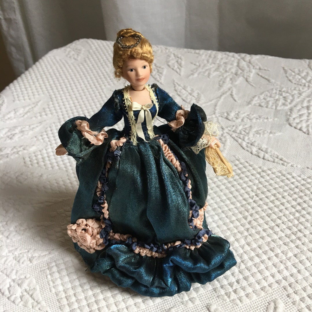 Vintage Doll House Fancy Colonial Period Doll. Ribbon Roses and Trim on ...