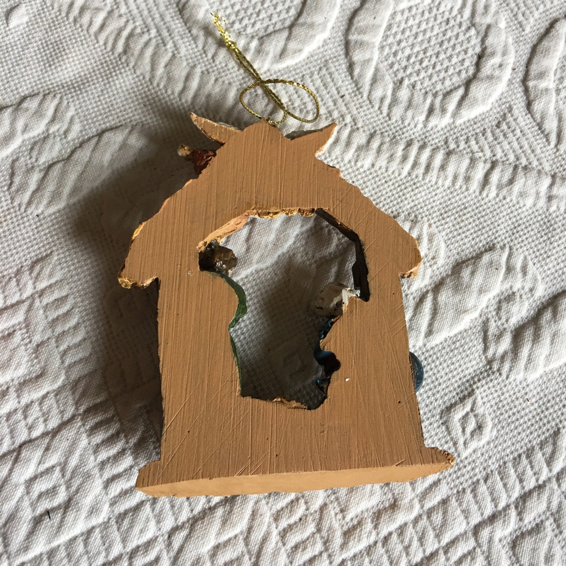 Vintage Angel and Creche. Porcelain Angel and Composite Nativity With ...