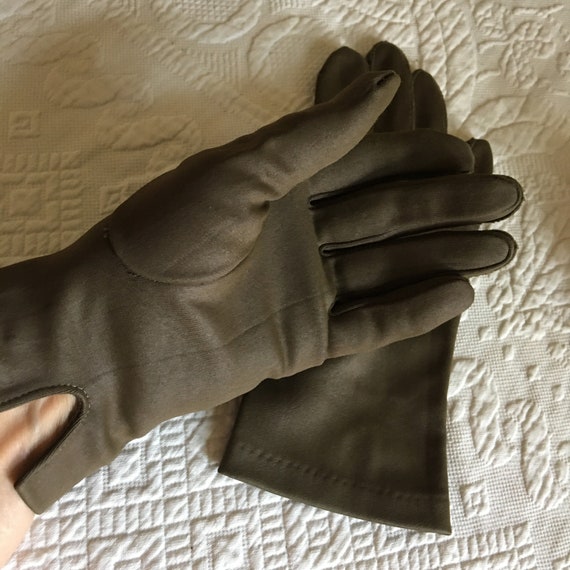 Vintage Short Olive Green Gloves. Nylon Gloves With W… - Gem