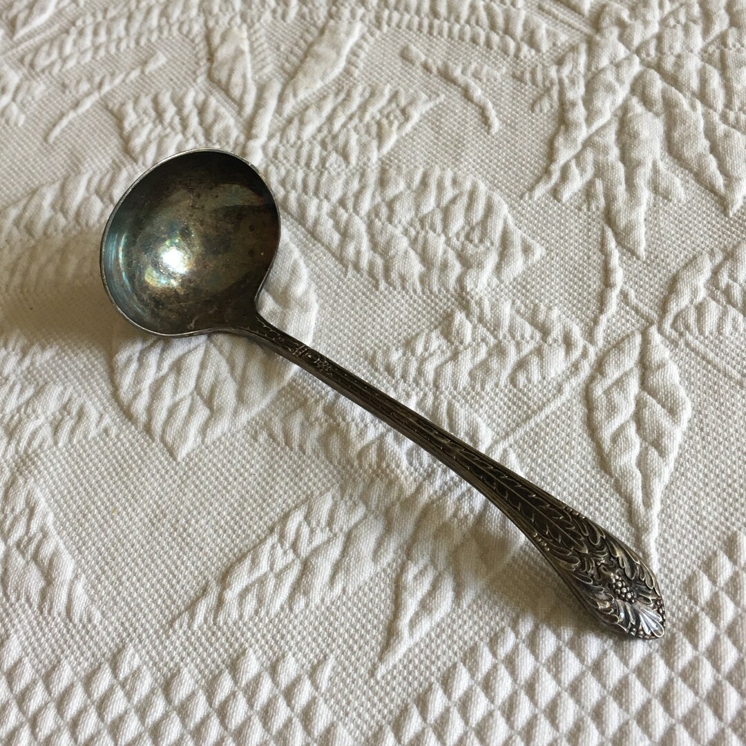 Vintage Silver Plate Ladle 1847 Rogers Bros. IS Small Gravy or Sauce ...