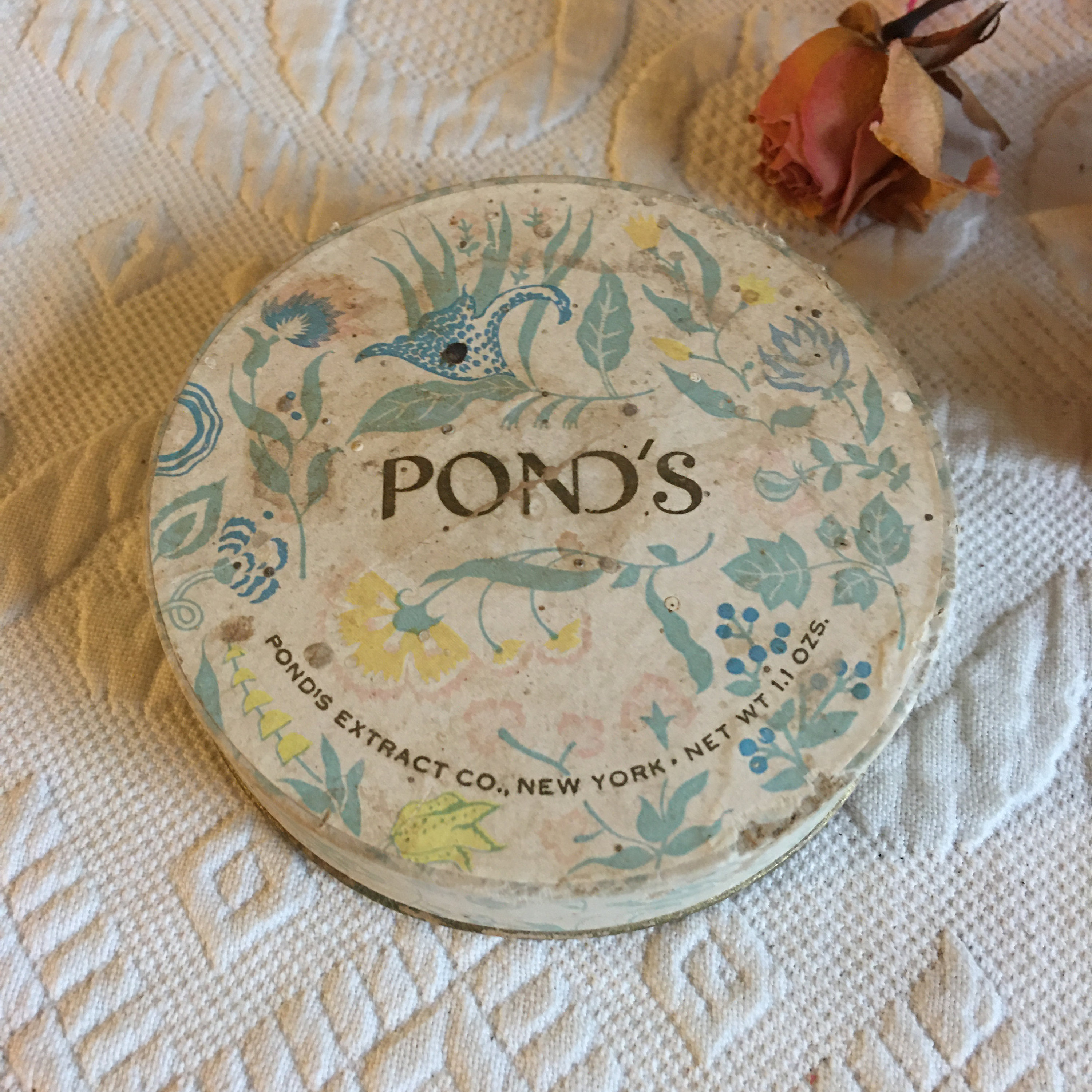 Vintage Pond's Dreamflower Powder Box. Pond's Extract - Etsy