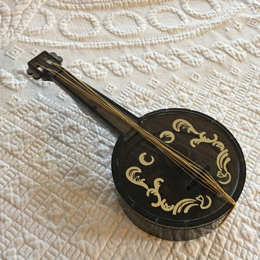 Vintage Banjo Music Box. Miniature Banjo in See Through Case to See ...