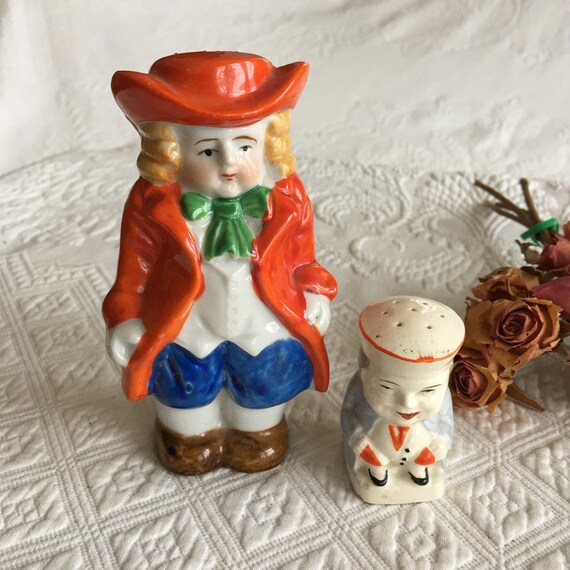 Vintage Salt and Pepper Shakers. Toby Style Shakers. for Low | Etsy UK