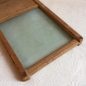 Antique Victory No. 508 Glass Washboard. National Washboard Company ...