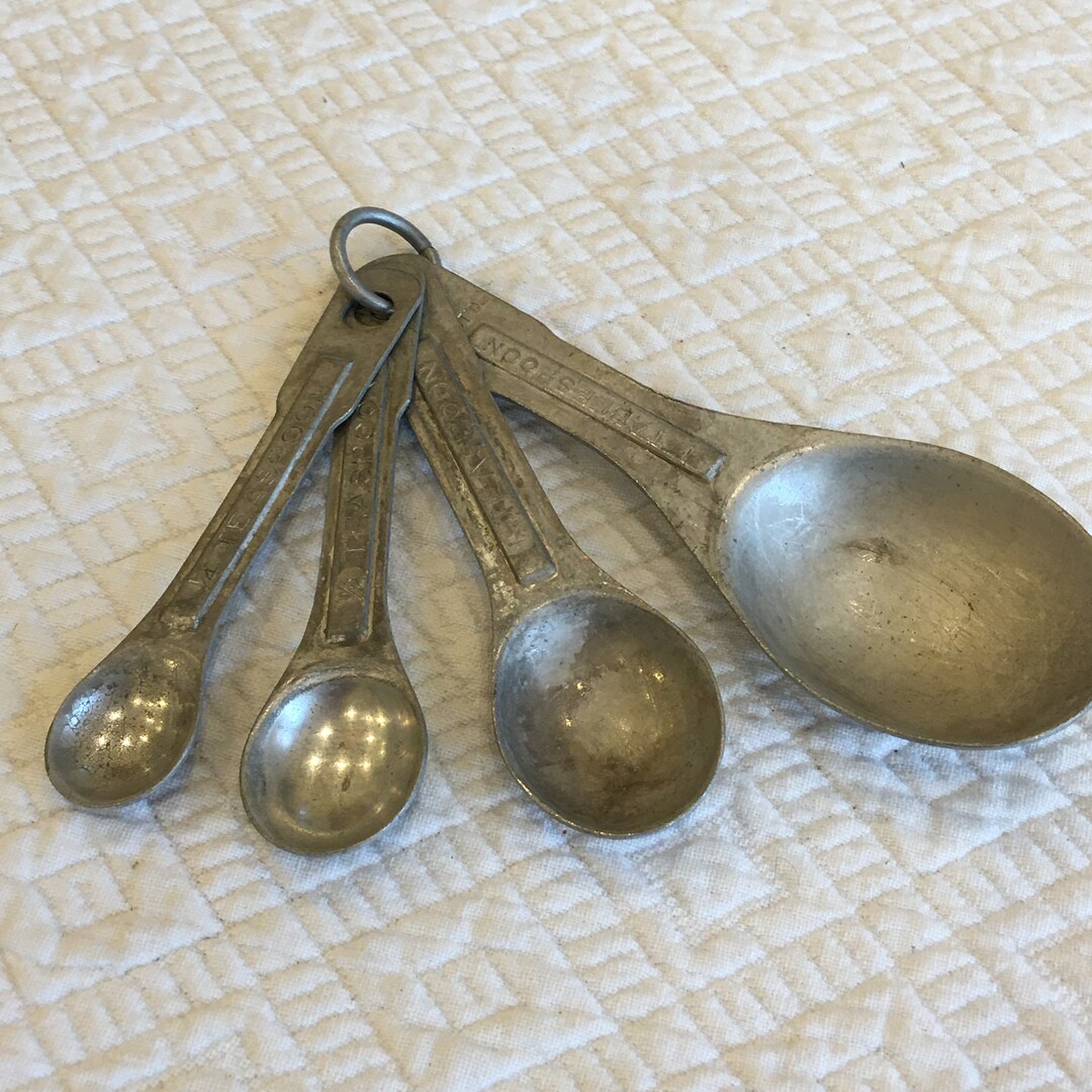 Vintage 1950s Aluminum Measuring Spoons. 1/4 Tsp, 1/2 Tsp, 1 Tsp and 1 ...