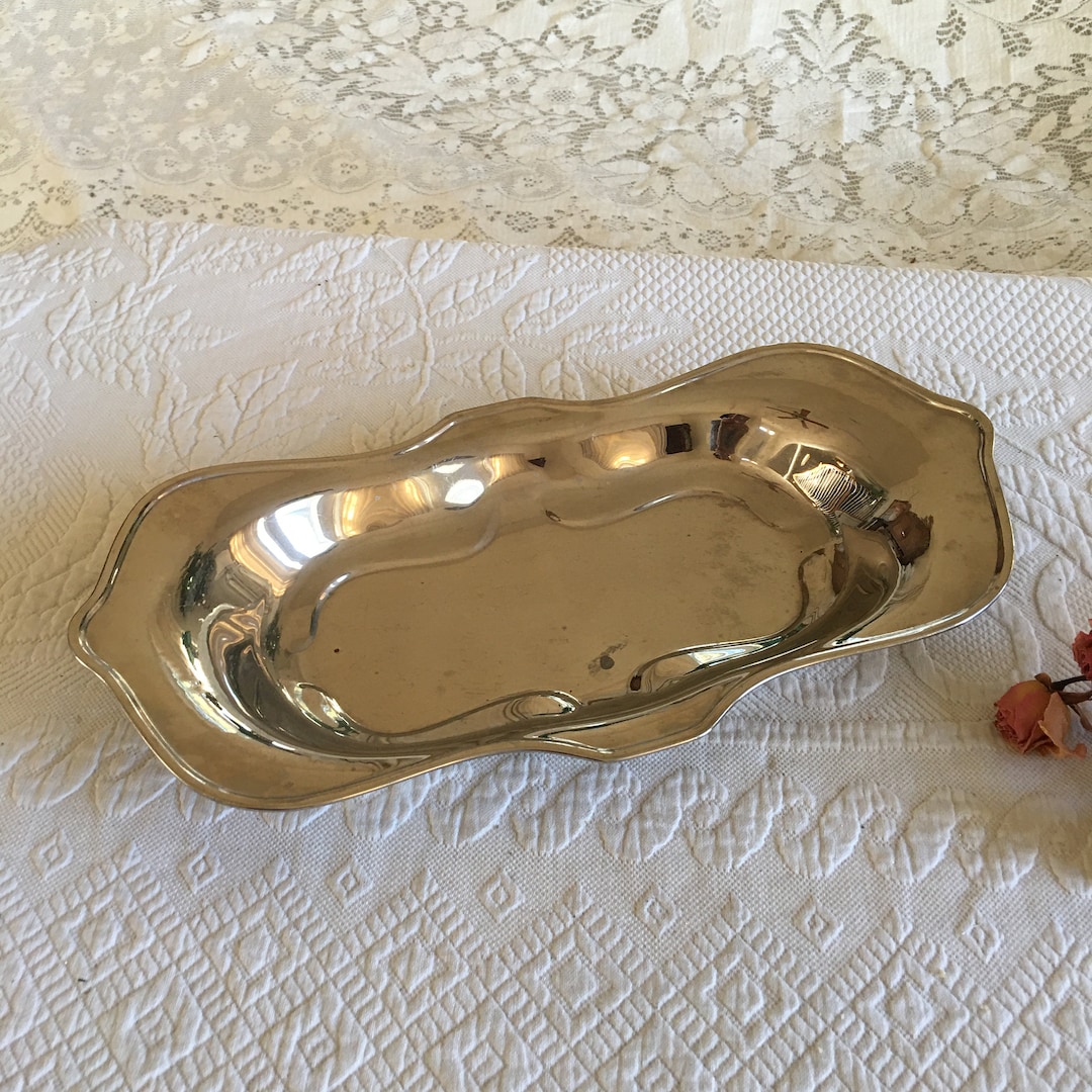 Vintage Silver Plate Bread Tray. Choose From Three Looks of Bread ...