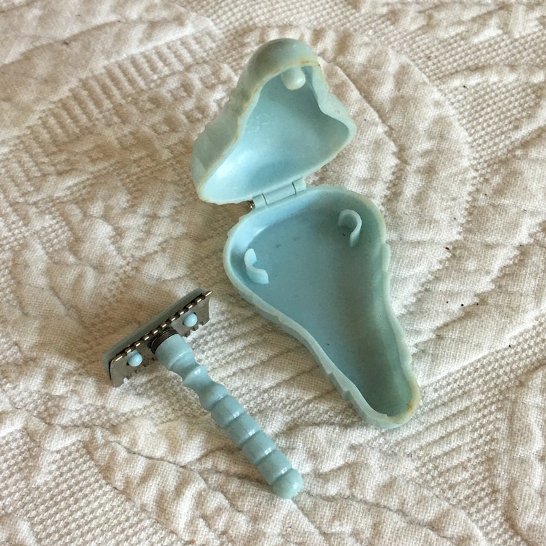 Vintage 1940s Kewtie Ladies Boudoir Razor by Lapin Products. - Etsy