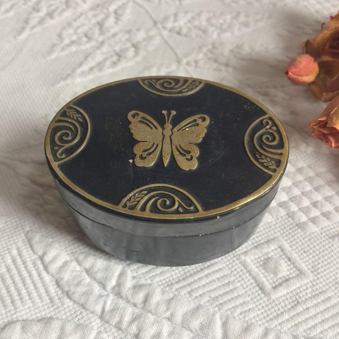 Vintage Lucretia Vanderbilt Face Powder Butterfly Metal Dresser Box ...