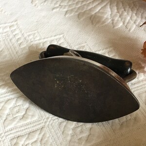 Vintage Dover USA Sad Iron Miniature Real Iron. Wooden Handle and Cast ...