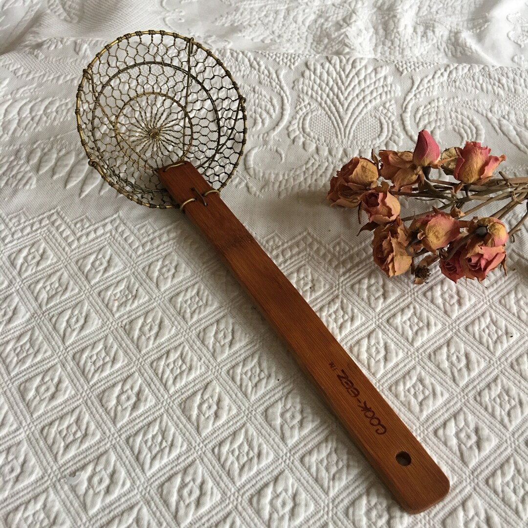Vintage Cook-eez Strainer. Bamboo Wood Handle and Brass Wire Strainer ...