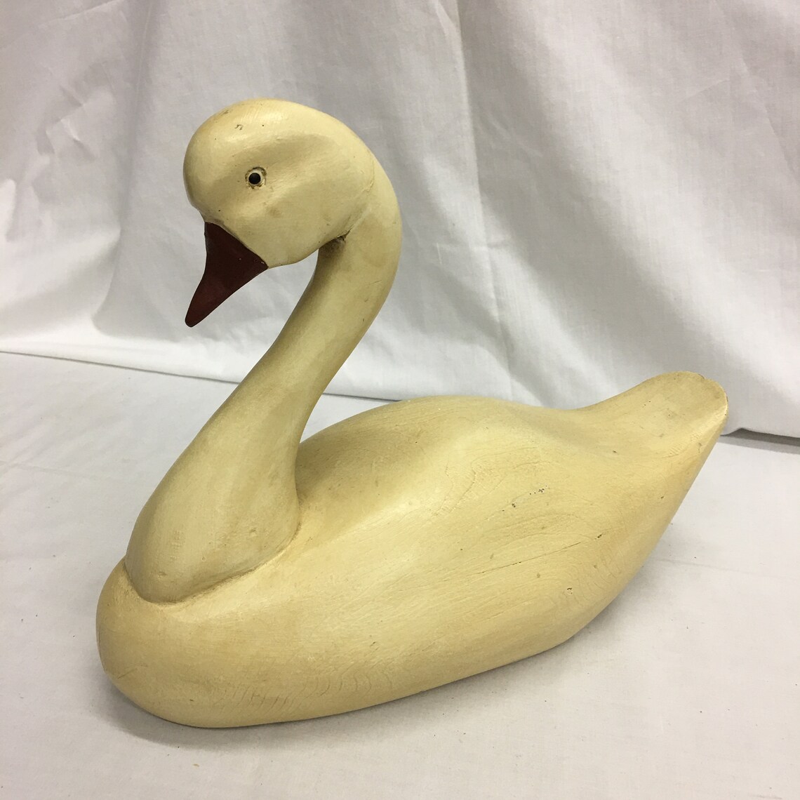 Vintage Wood Carved Swan. Creamy White Painted Swan With Red | Etsy