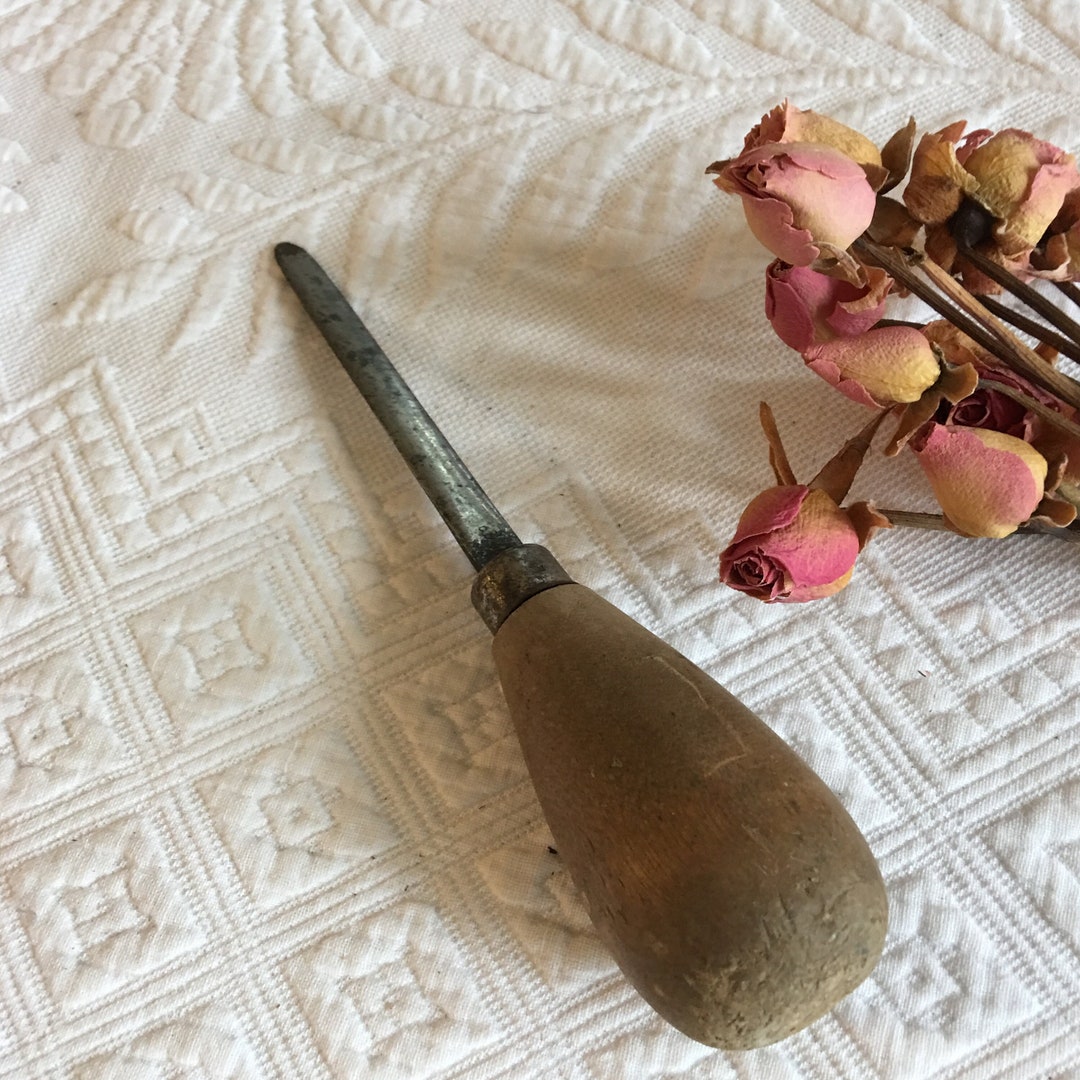 Vintage Oyster Shucker Wood Handled Tool. C.d.brig is All I Can Read of ...